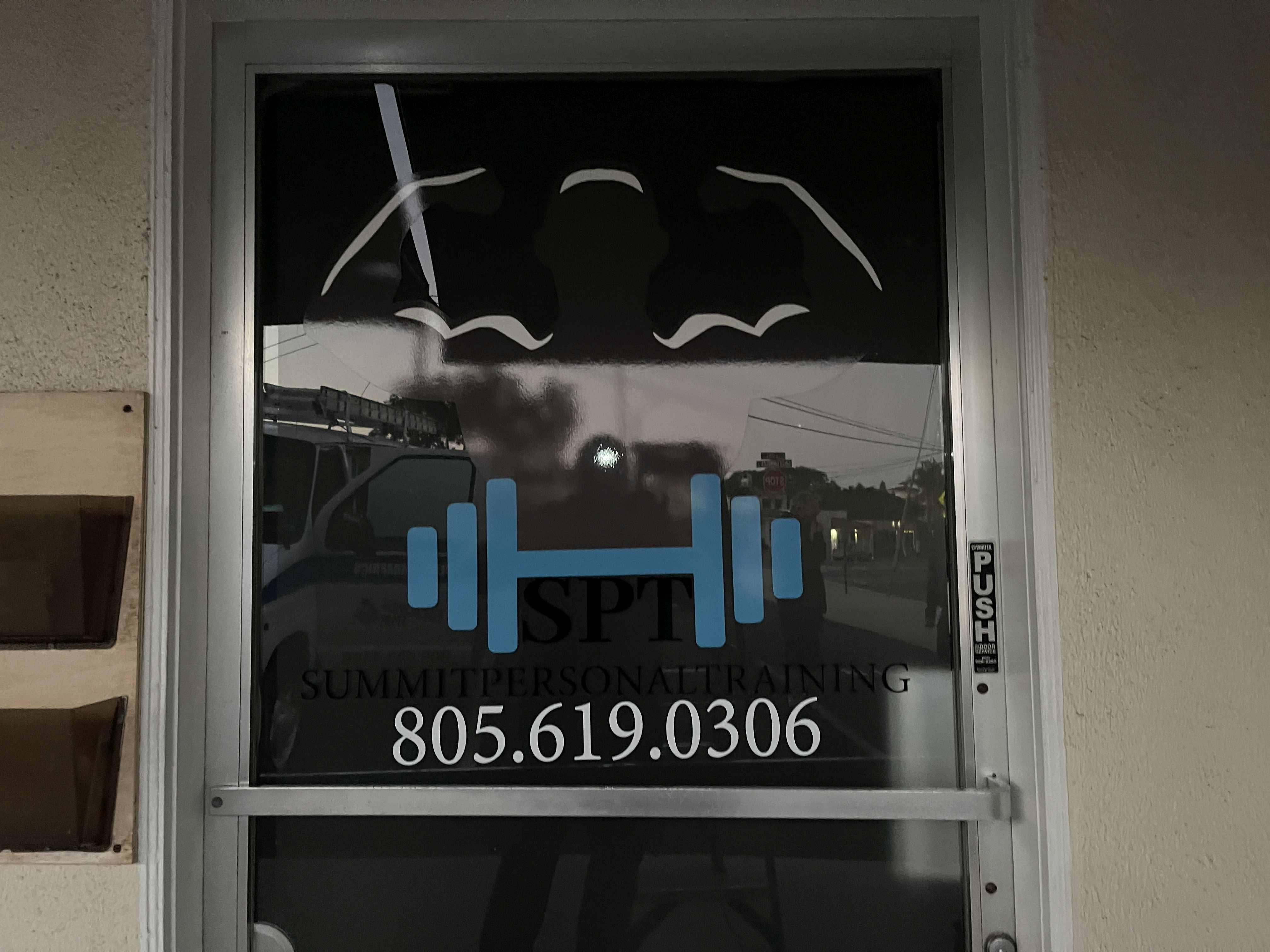 Goleta Signs